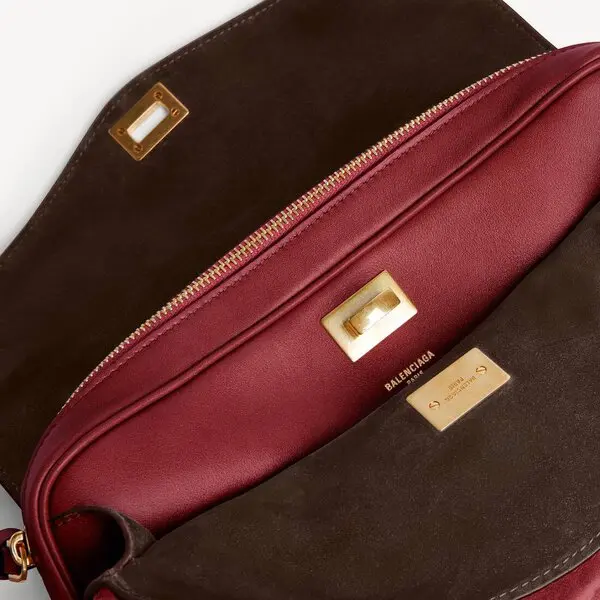 Balenciaga Le 7 Shoulder Bag Medium In Ruby/moka