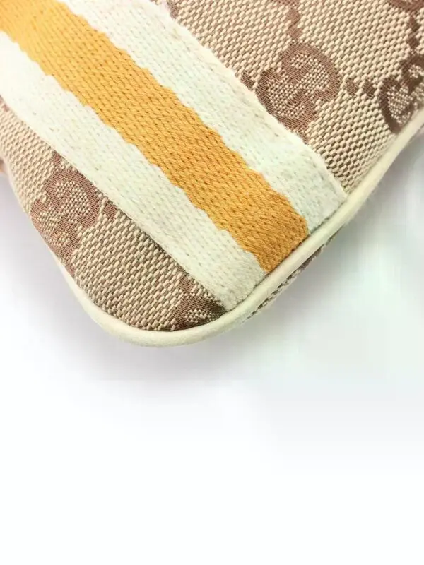 Gucci Gg Canvas Shoulder Bag