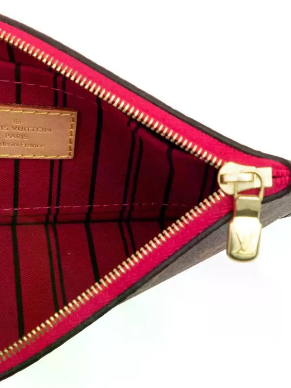 LOUIS VUITTON 2017 Monogram Pochette Pm Pouch