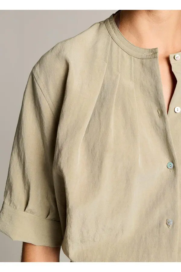 Vince Gathered A-line Button-front Shirt