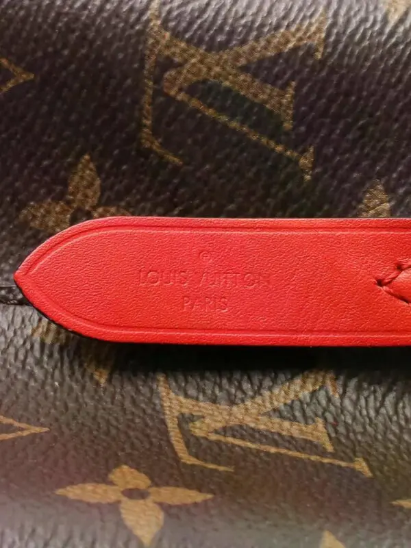 LOUIS VUITTON Monogram Néonoé Bucket Bag