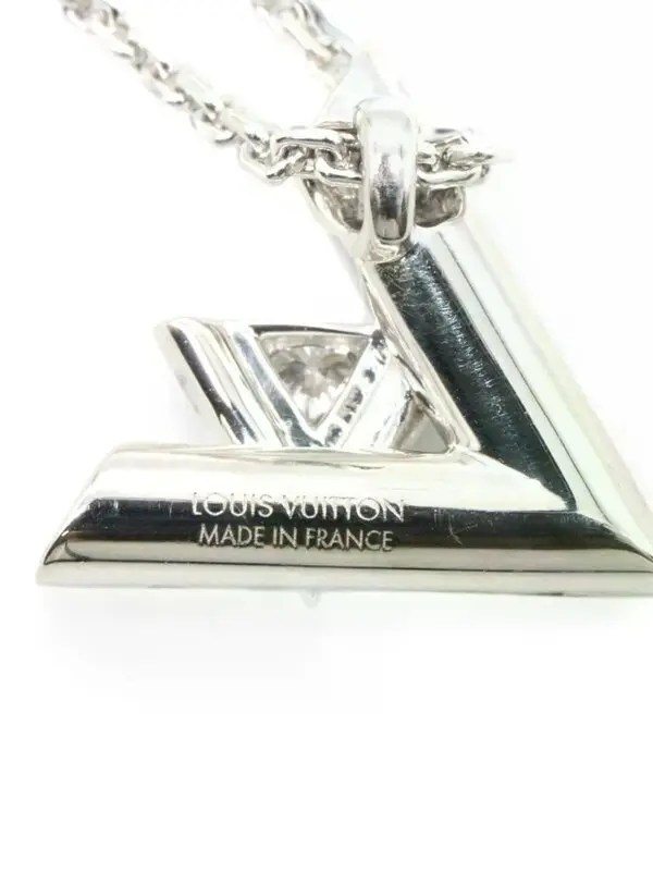 LOUIS VUITTON Vault One Gm Diamond Necklace