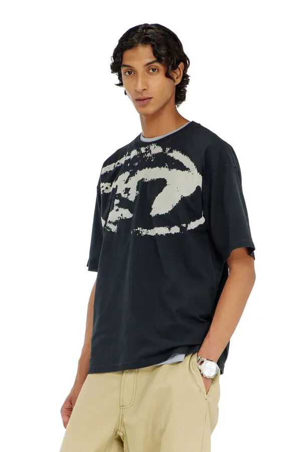 DIESEL® T-shirt With Distressed Flocked Logo - Black