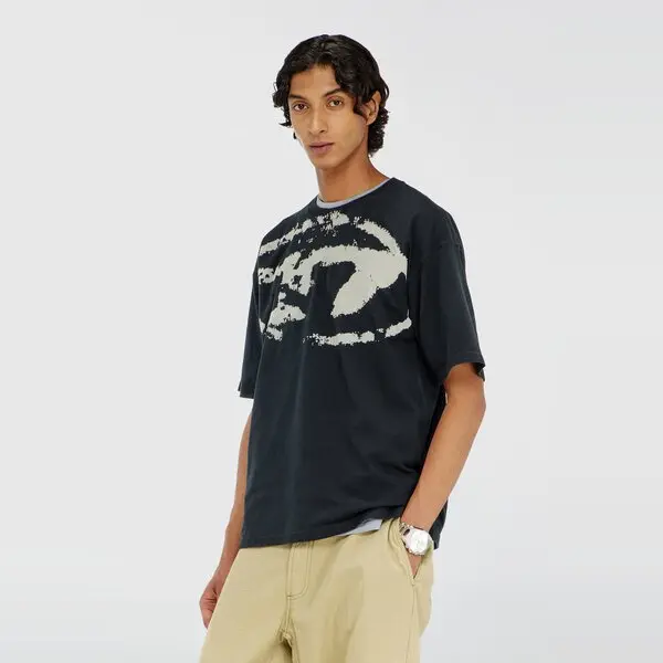 DIESEL® T-shirt With Distressed Flocked Logo - Black