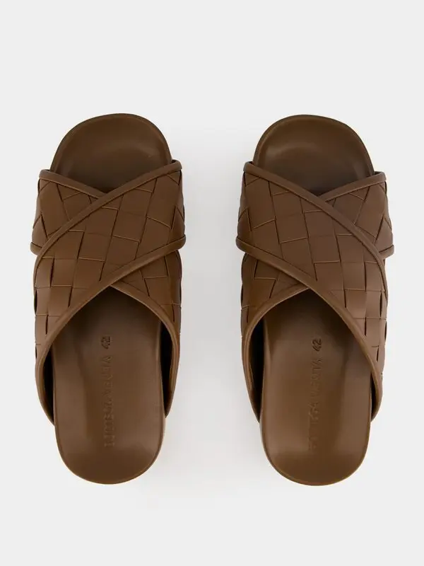 Bottega Veneta Tarik City Leather Sandals - Brown