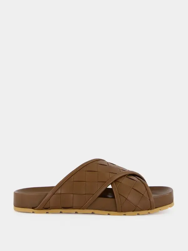 Bottega Veneta Tarik City Leather Sandals - Brown
