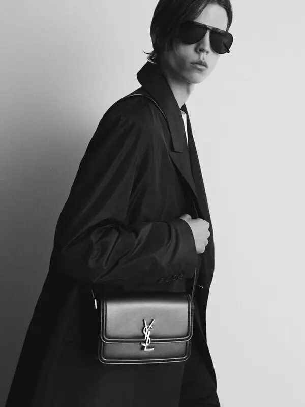 Saint Laurent Solferino Medium Satchel In Smooth Leather - Black