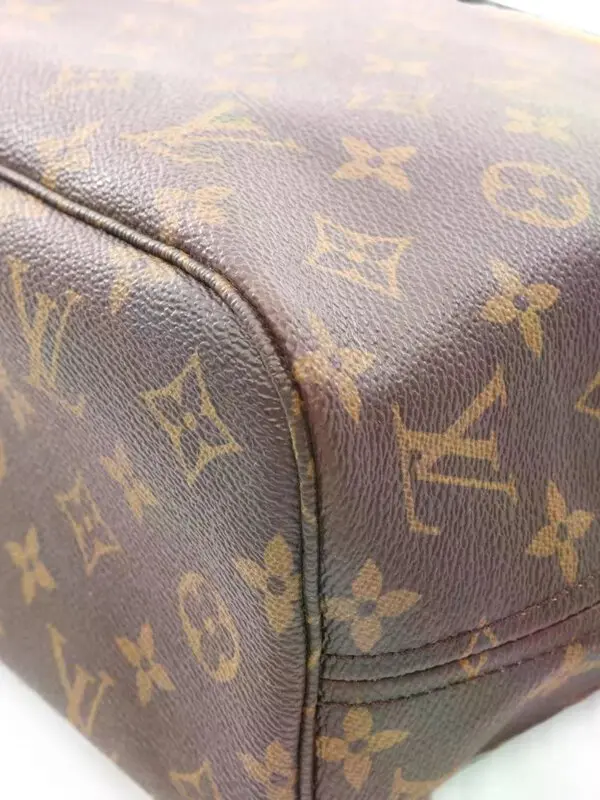 LOUIS VUITTON Monogram Canvas Neverfull Pm Tote Bag