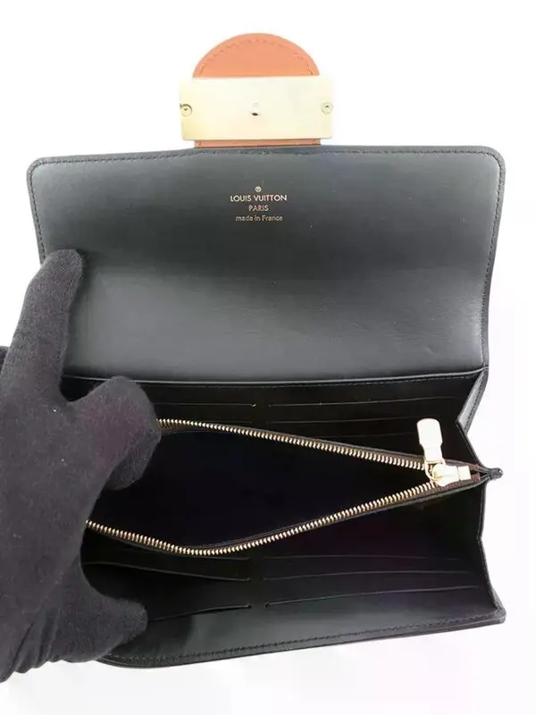 LOUIS VUITTON 2021-2026 Monogram Reverse Sarah Dauphine Wallet Long Wallets
