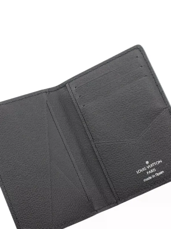LOUIS VUITTON 2021-2026 Epi Card Holder