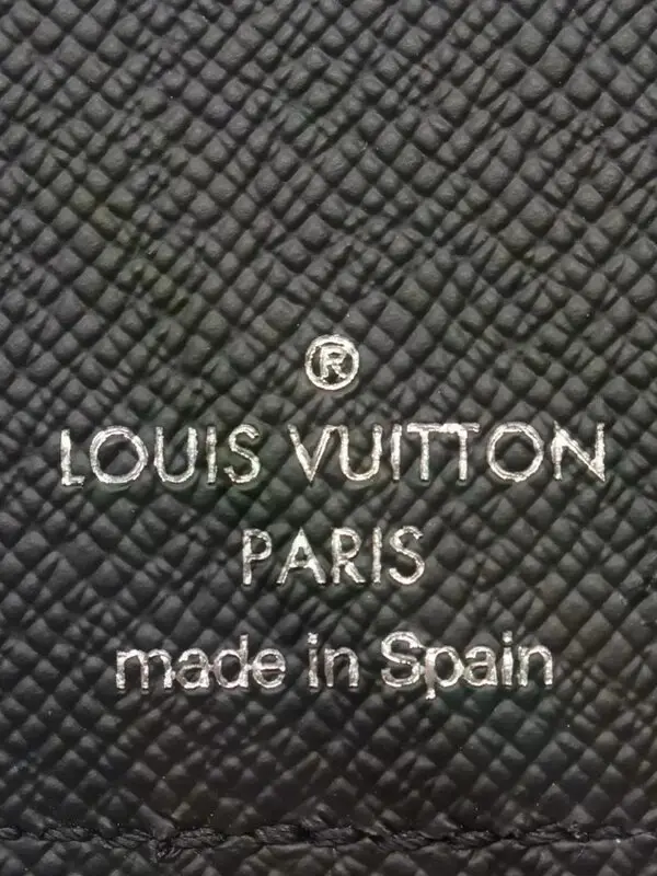 LOUIS VUITTON 2021-2026 Epi Card Holder