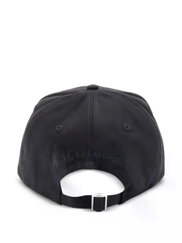 Dsquared2 Distressed Logo-patch Baseball Cap