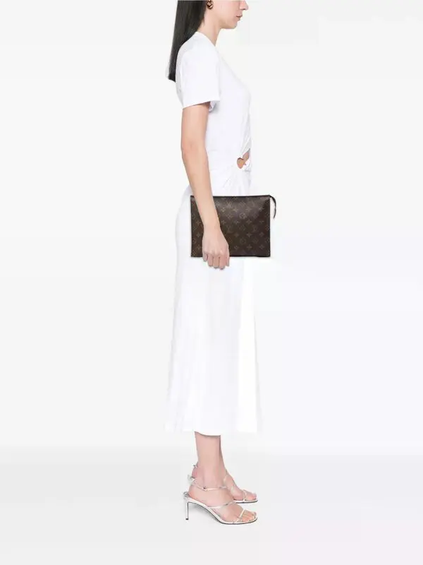LOUIS VUITTON Monogram Toiletry Pouch 26 Clutch Bag - Brown