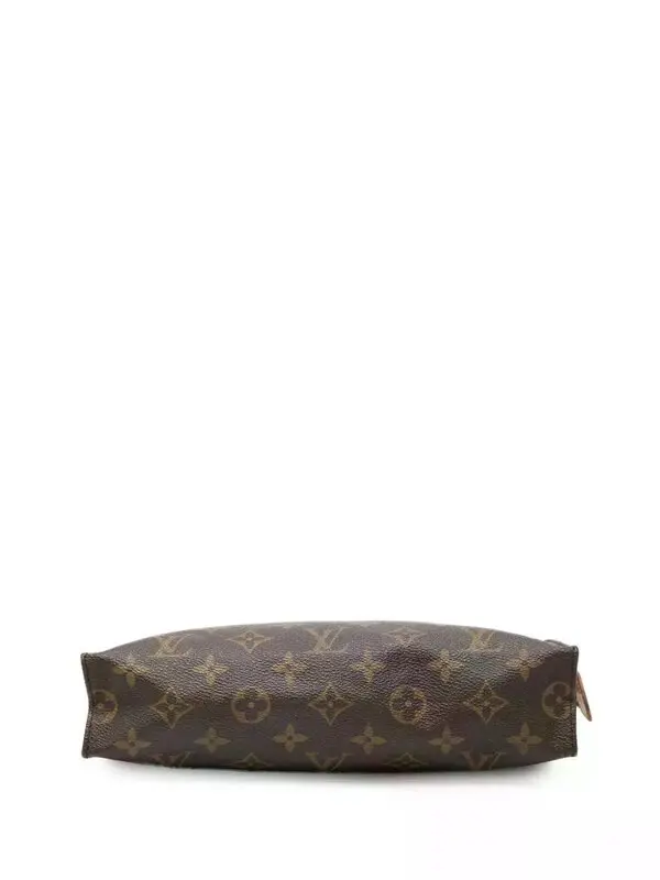LOUIS VUITTON Monogram Toiletry Pouch 26 Clutch Bag
