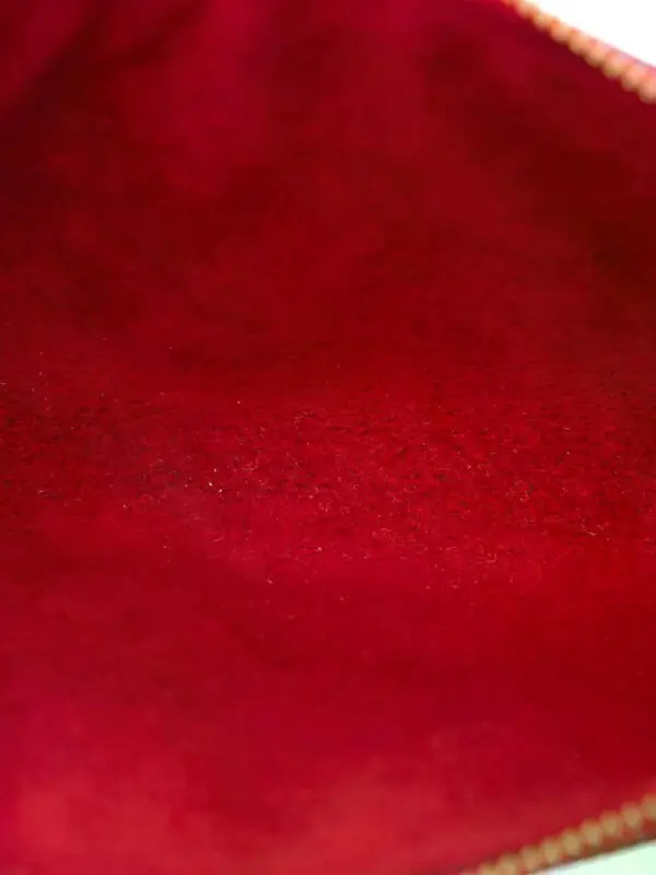 LOUIS VUITTON 1998 Epi Pochette Accessories Shoulder Bag - Red