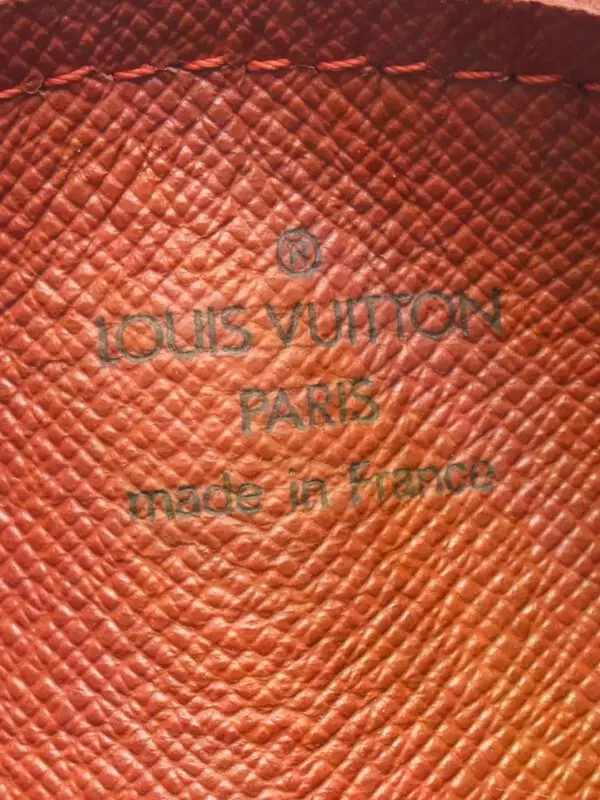 LOUIS VUITTON Papillon 26 Handbag