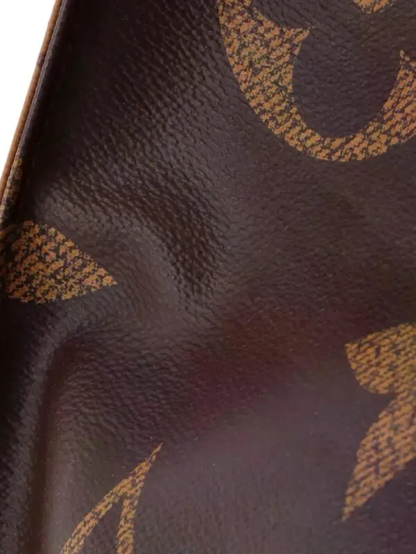 LOUIS VUITTON Giant Monogram Onthego Gm Tote Bag - Brown