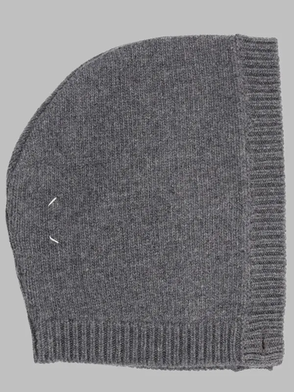 MAISON MARGIELA Cappuccio In Lana