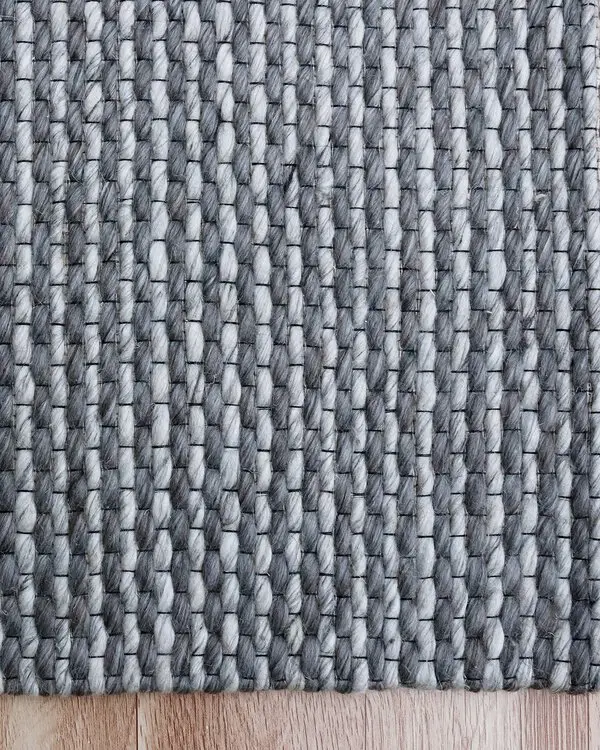 LR HOME Oslo Anna Area Rug, 5' X 7'9