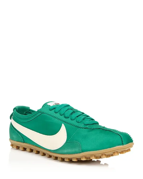 Nike Moon Runner Sneakers - Malachite/soft