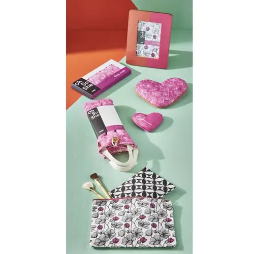 TAG Poppy Warming Neck Wrap With Lavender Infusion