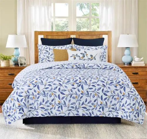 C&F HOME Laurelwood Flowers Cotton Blend Quilt Set