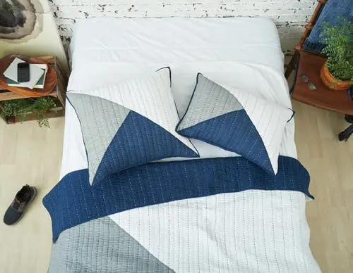 Carol & Frank Asymmetrical Queen Quilt