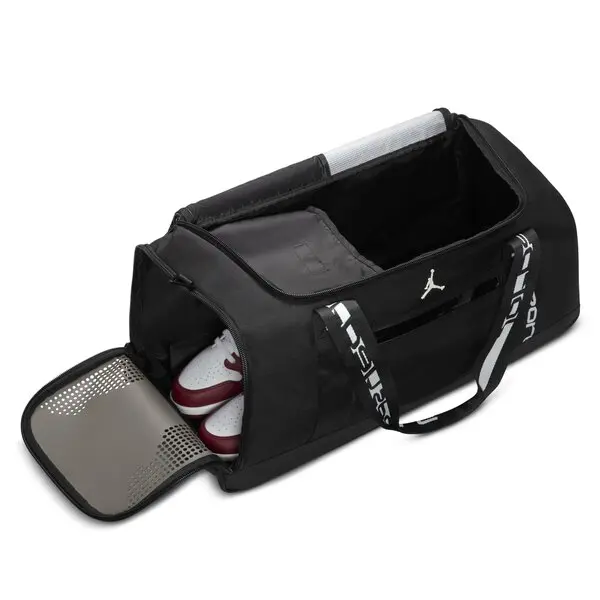 JORDAN Sport Duffle Bag
