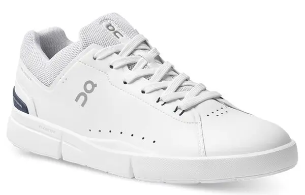 On The Roger Advantage Sneakers