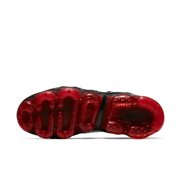 Nike Vapormax Plus Sneakers - Black/red