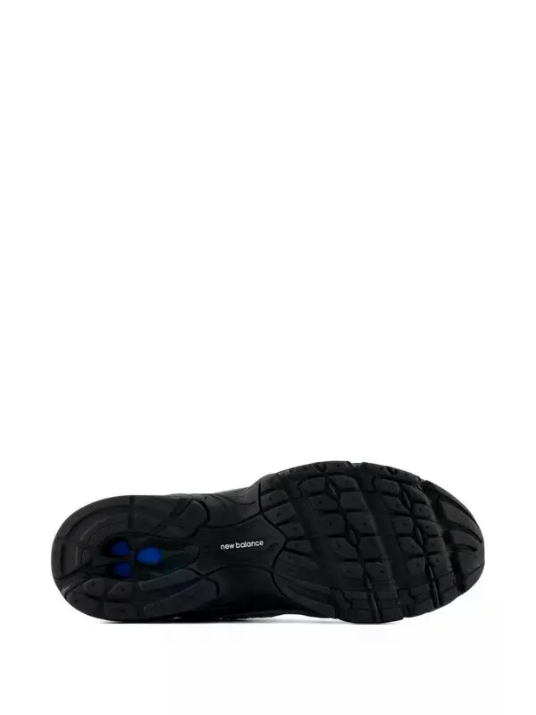 NEW BALANCE 740 Lace-up Sneakers