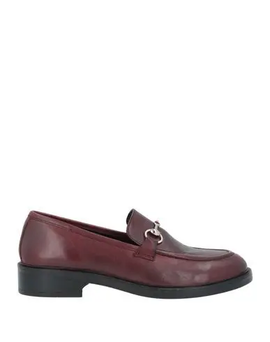 EMANUÉLLE VEE Emanuéllé Vee Leather Loafers With Embellishments - Red
