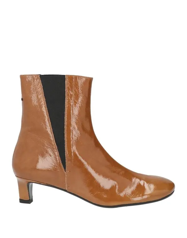 CastaÑer Glossed-leather Chelsea Ankle Boots
