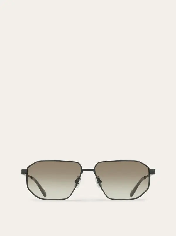 FERRAGAMO Rectangular Frame Sunglasses - Black