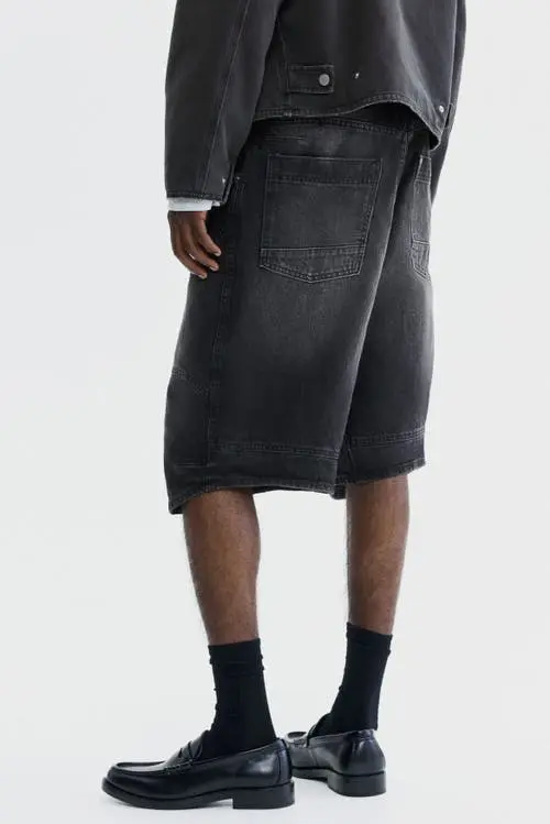 H&m Super Baggy Knee Length Denim Shorts - Black