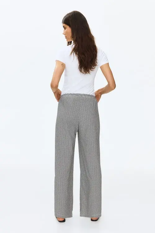 H&m Mama Textured Drawstring Wide Leg Trousers - Black/checked