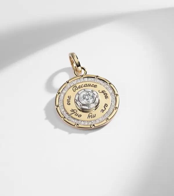 FOUNDRAE True Love Lovestruck Commitment Medium 18kt Pendant With Diamonds