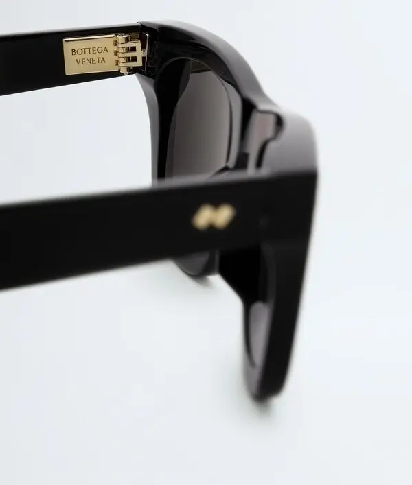 Bottega Veneta Dizzy Squared Sunglasses
