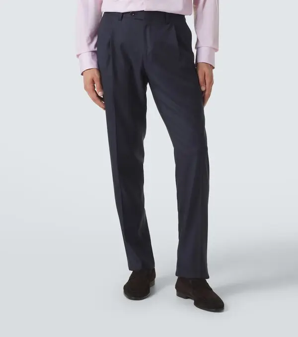 LARDINI Virgin Wool Suit