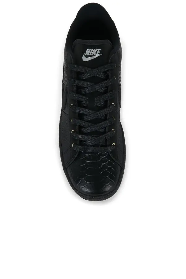 Nike Classic Cs Prm Wtch Bnd Sneakers - Black