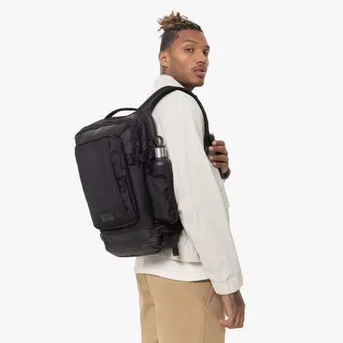EASTPAK Tecum L Cnnct Backpack