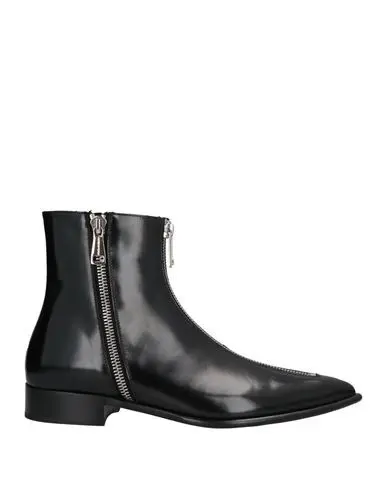 Dolce & Gabbana Calfskin Ankle Boots With Zip Up Detail - Black