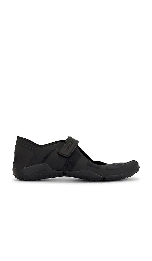 NIKESKIMS Rift Mesh Sneaker