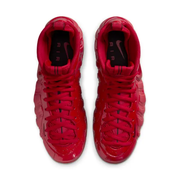 Nike Foamposite Pro Athletic Shoes