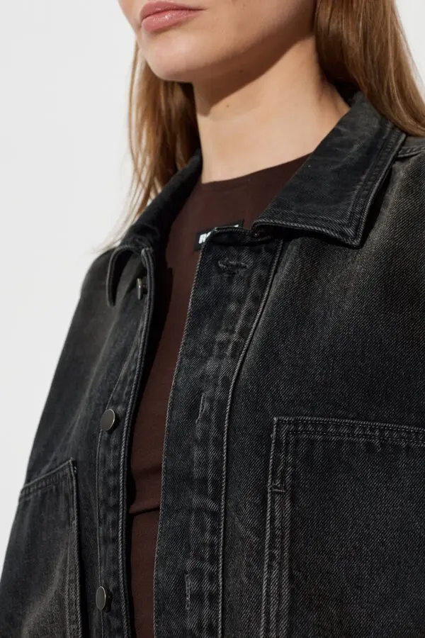 HAIKURE Long Sleeve Button-up Shirt With Chest Pocket