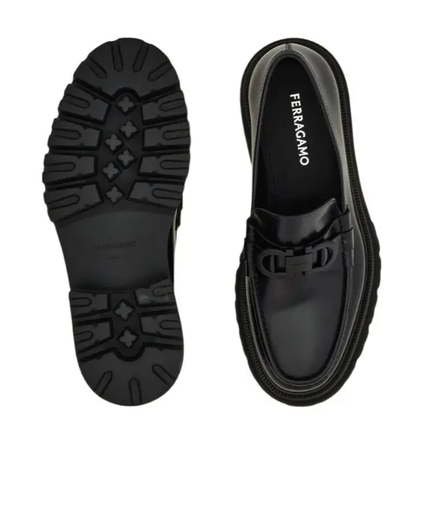 FERRAGAMO Gancini Buckle Loafers