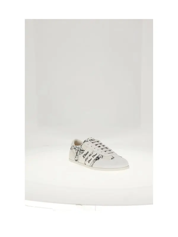 Dior Low Top Sneakers With Logo Detailing