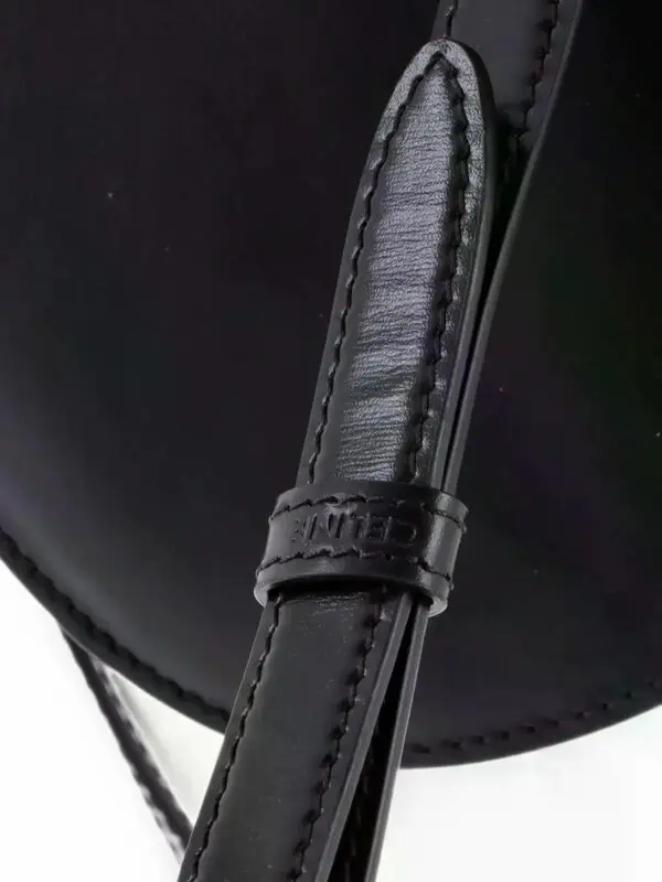 Celine Triomphe Besace Cléa Leather Shoulder Bag - Black