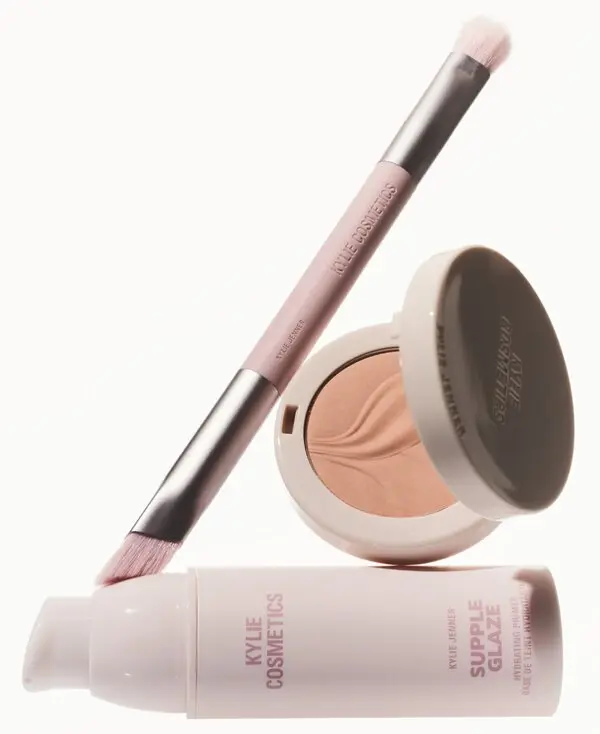KYLIE COSMETICS Undereye Brightening Powder - Peach