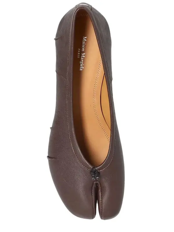 MAISON MARGIELA Tabi Ballet Flats In Grained Leather